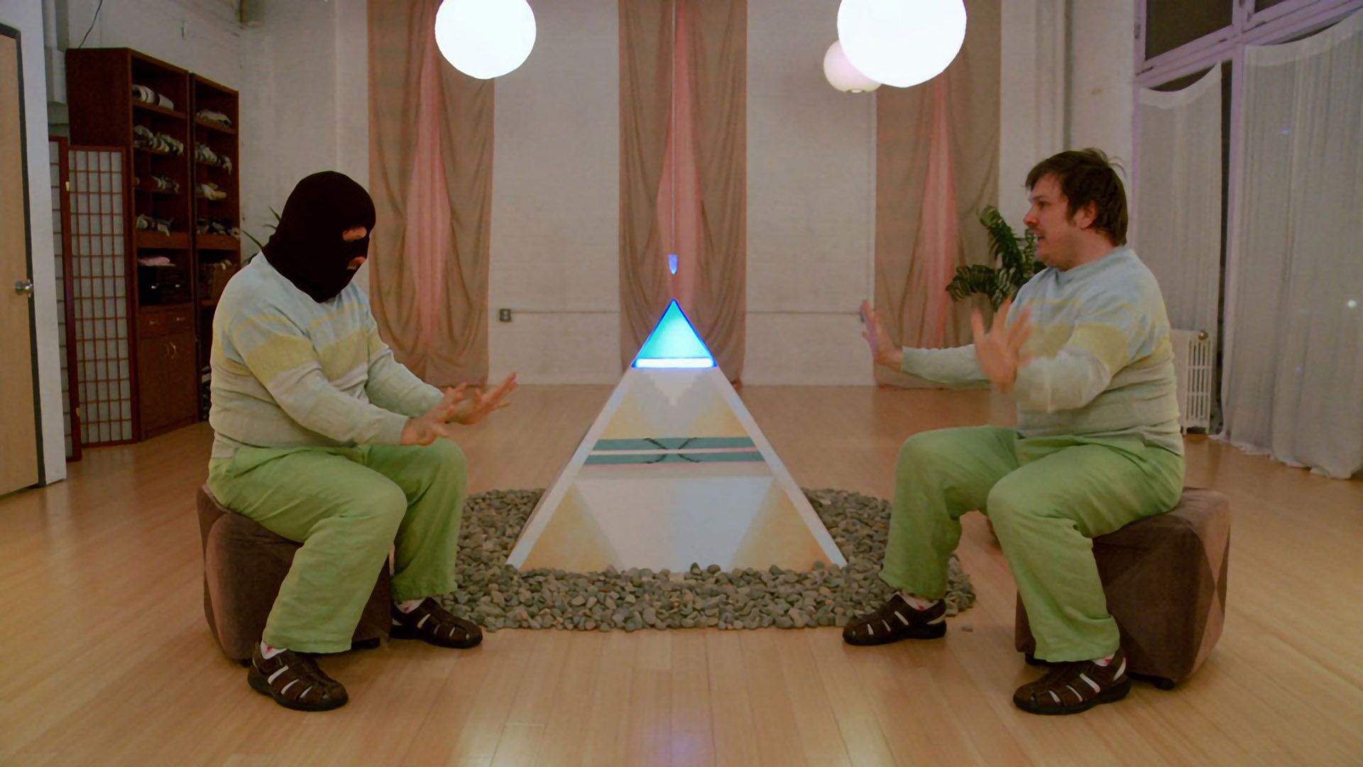 Reunion Show - S3 EP10 - Delocated