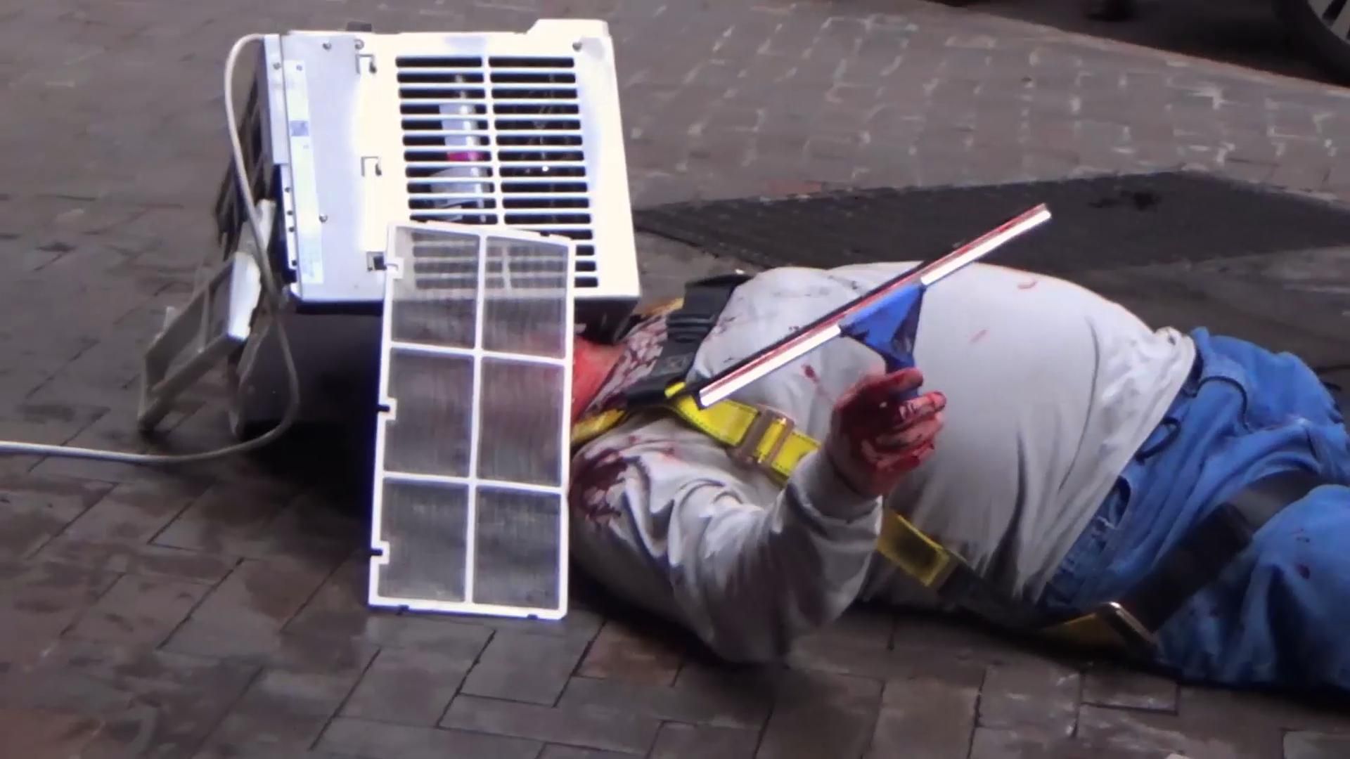 Window Cleaner - S5 EP3 - The Eric Andre Show