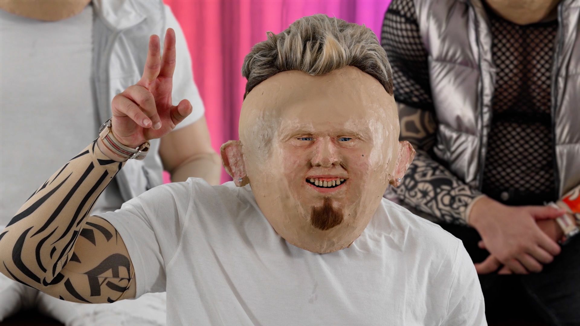 Cringe - S14 EP1 - Off the Air